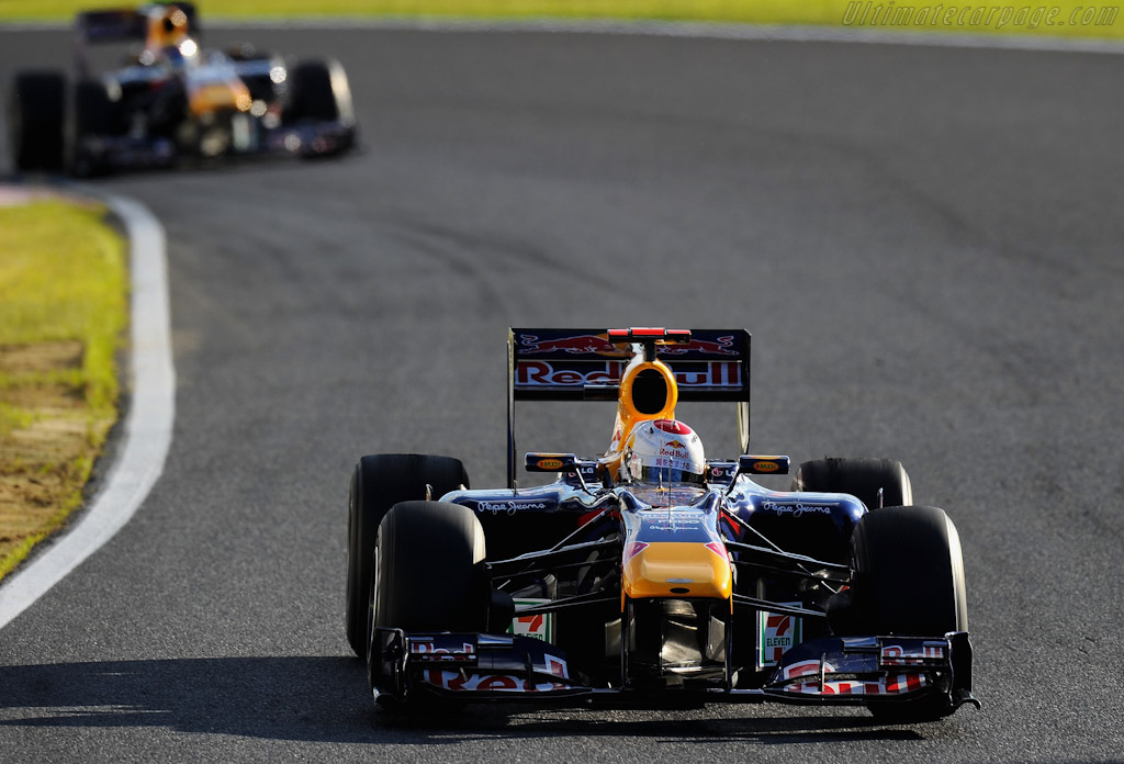 Red Bull Racing RB6 Renault