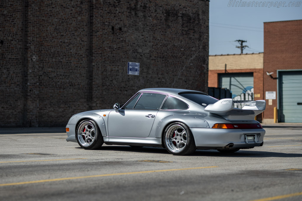 Porsche 911 GT2