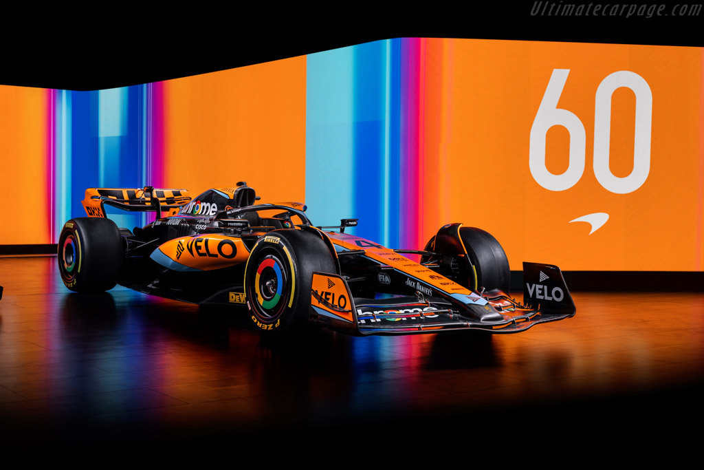 McLaren MCL60 Mercedes