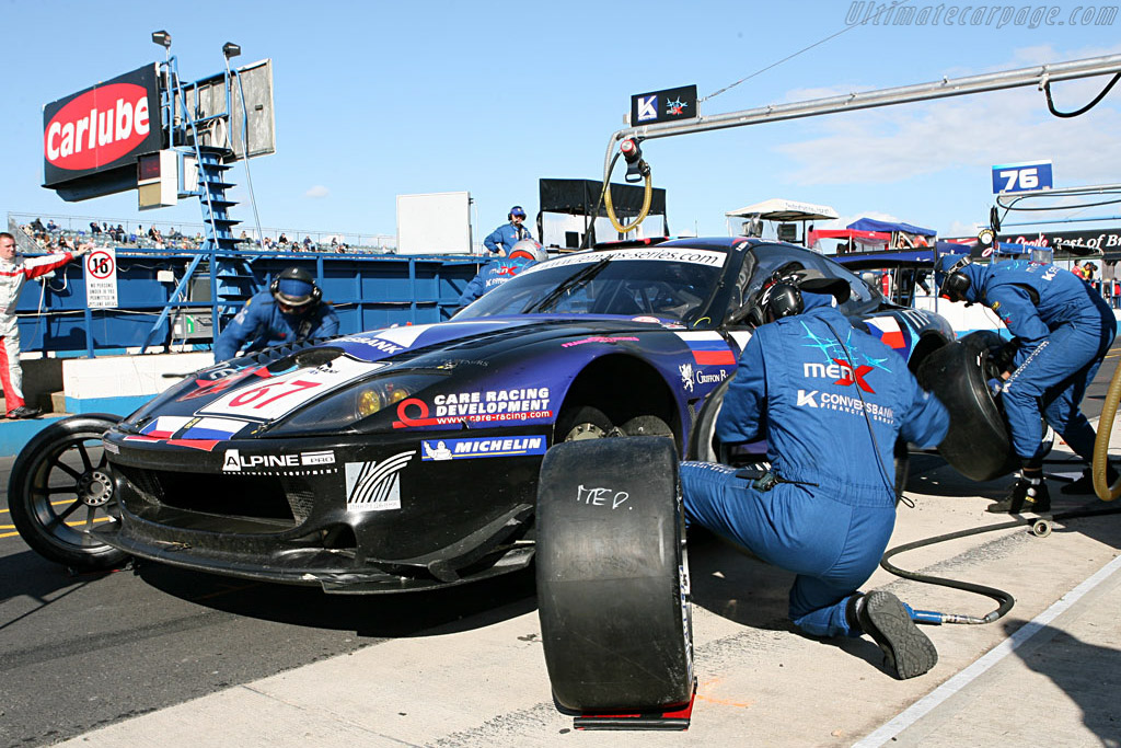 Hard at work - Chassis: CRD 09 - Entrant: Convers Menx Team - 2006 Le ...