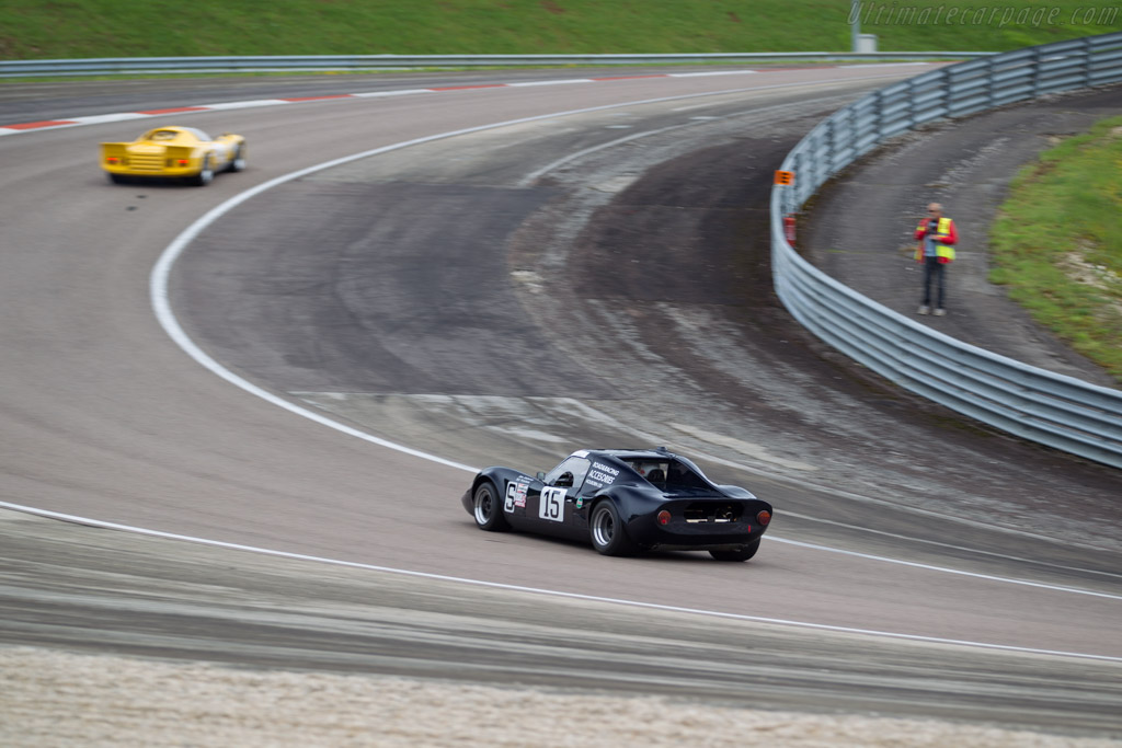 Chevron B8 BMW - Chassis: CH-DBE-71 - Driver: John Emberson / Bill ...
