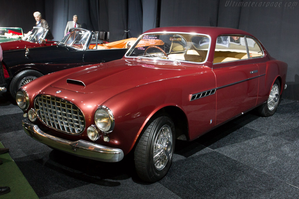 Lancia Aurelia Vignale Coupe - Chassis: B52-1015 - 2015 Interclassics ...