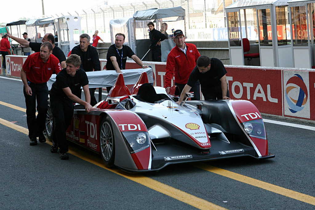 A covert operation - Chassis: 202 - Entrant: Audi Sport North America ...