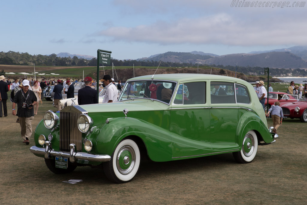 Rolls-Royce Phantom IV Mulliner Saloon - Chassis: 4CS2 - Entrant: The ...