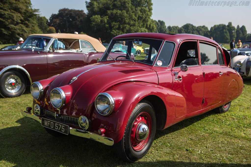 Tatra T87 Limousine